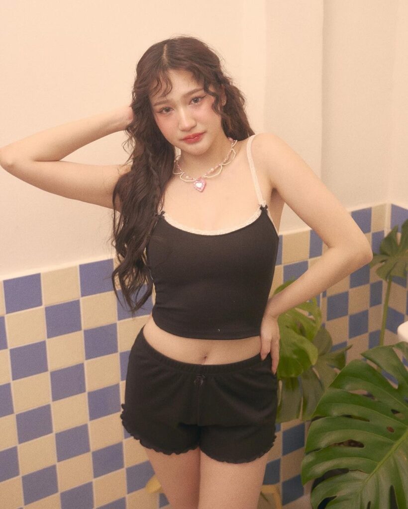 AVAALENE.TH – PEONY SHORTS – Chananya Official